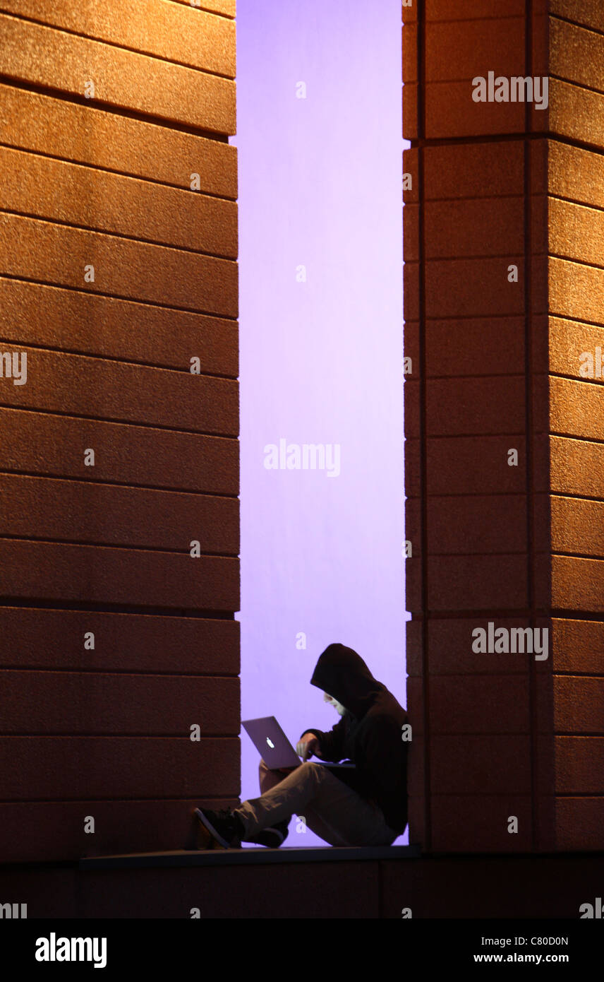 Computer hacker hi-res stock photography and images - Alamy