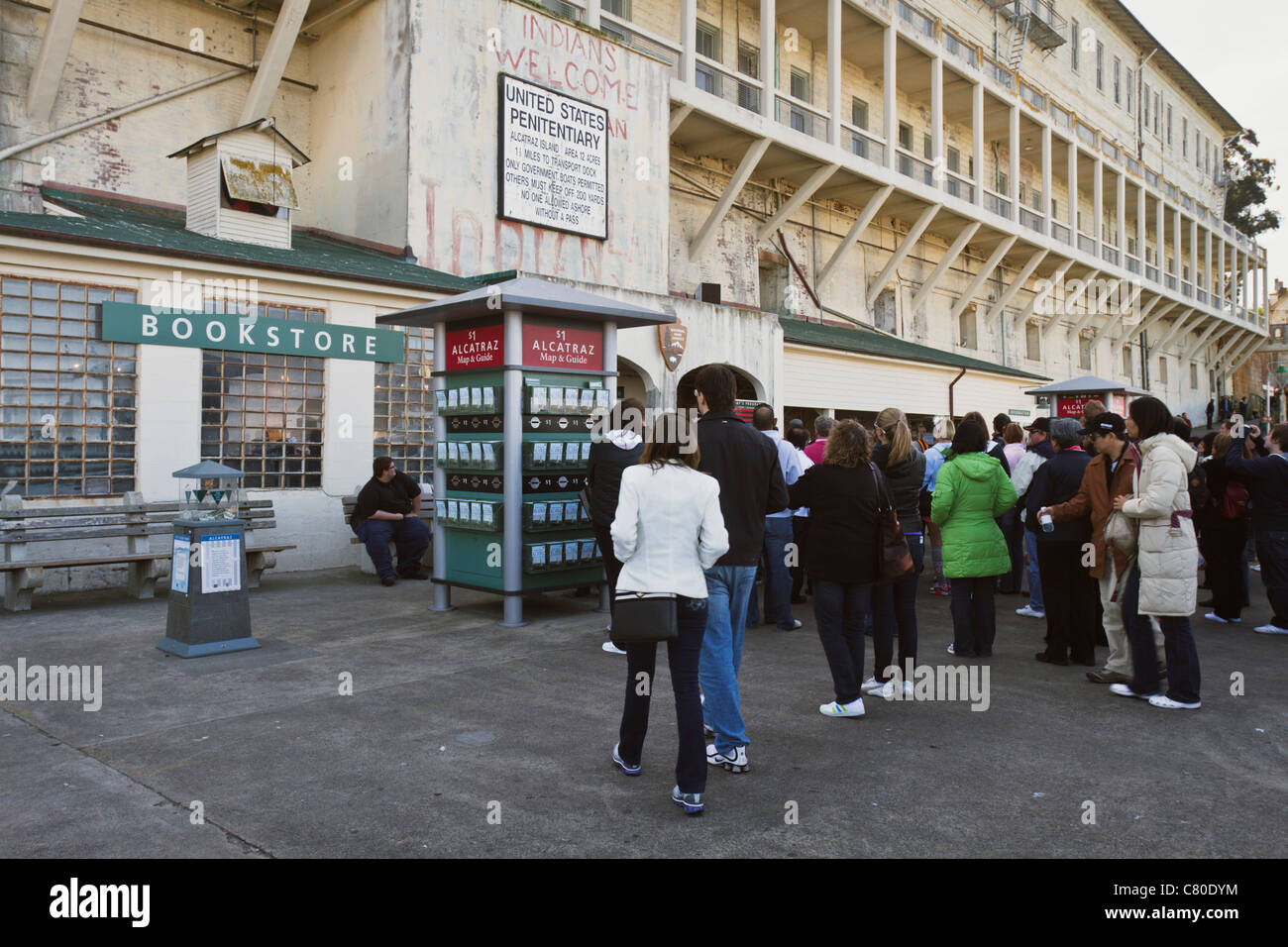 Alcatraz dock hi-res stock photography and images - Alamy