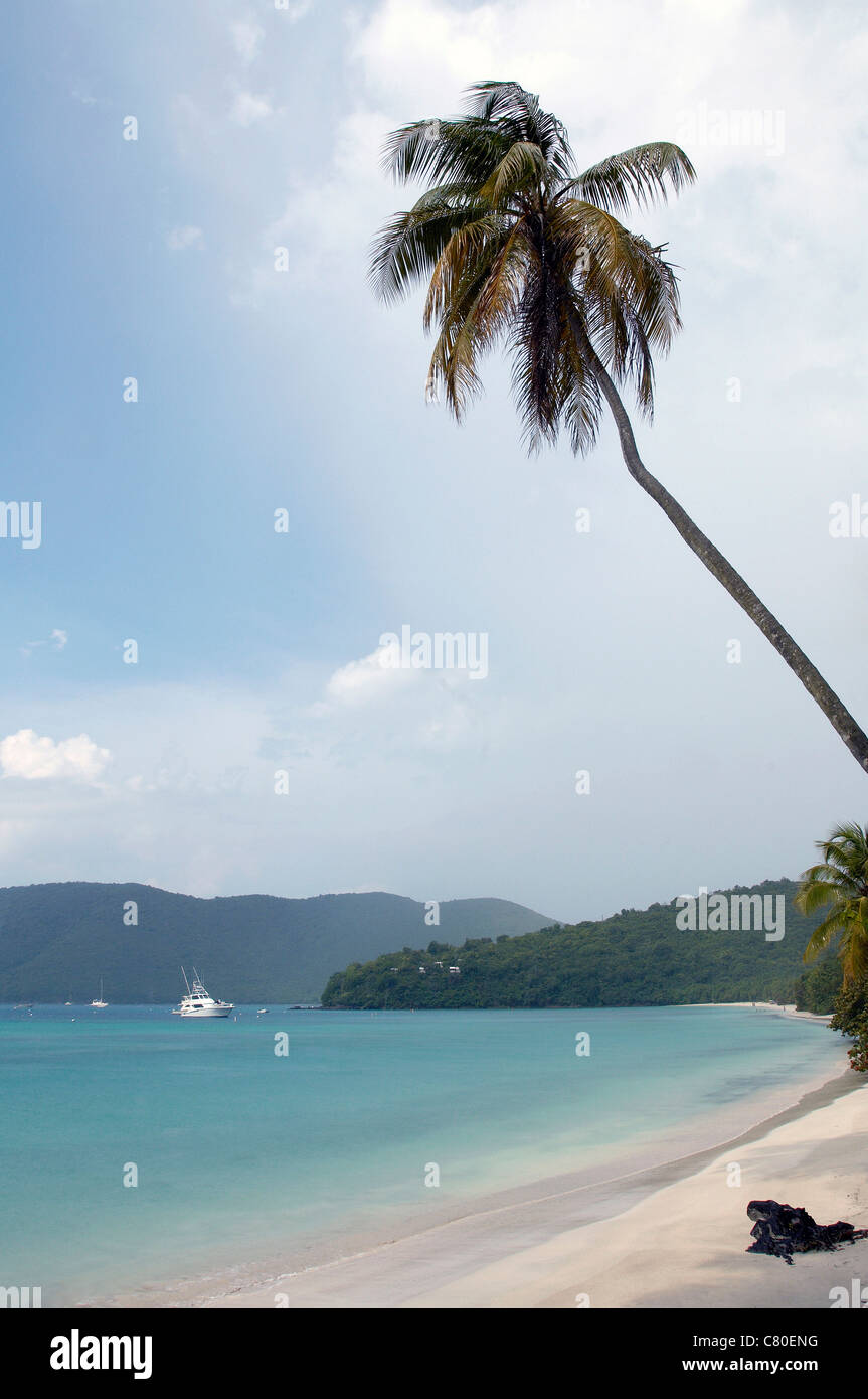 Maho bay beach st john hi-res stock photography and images - Alamy