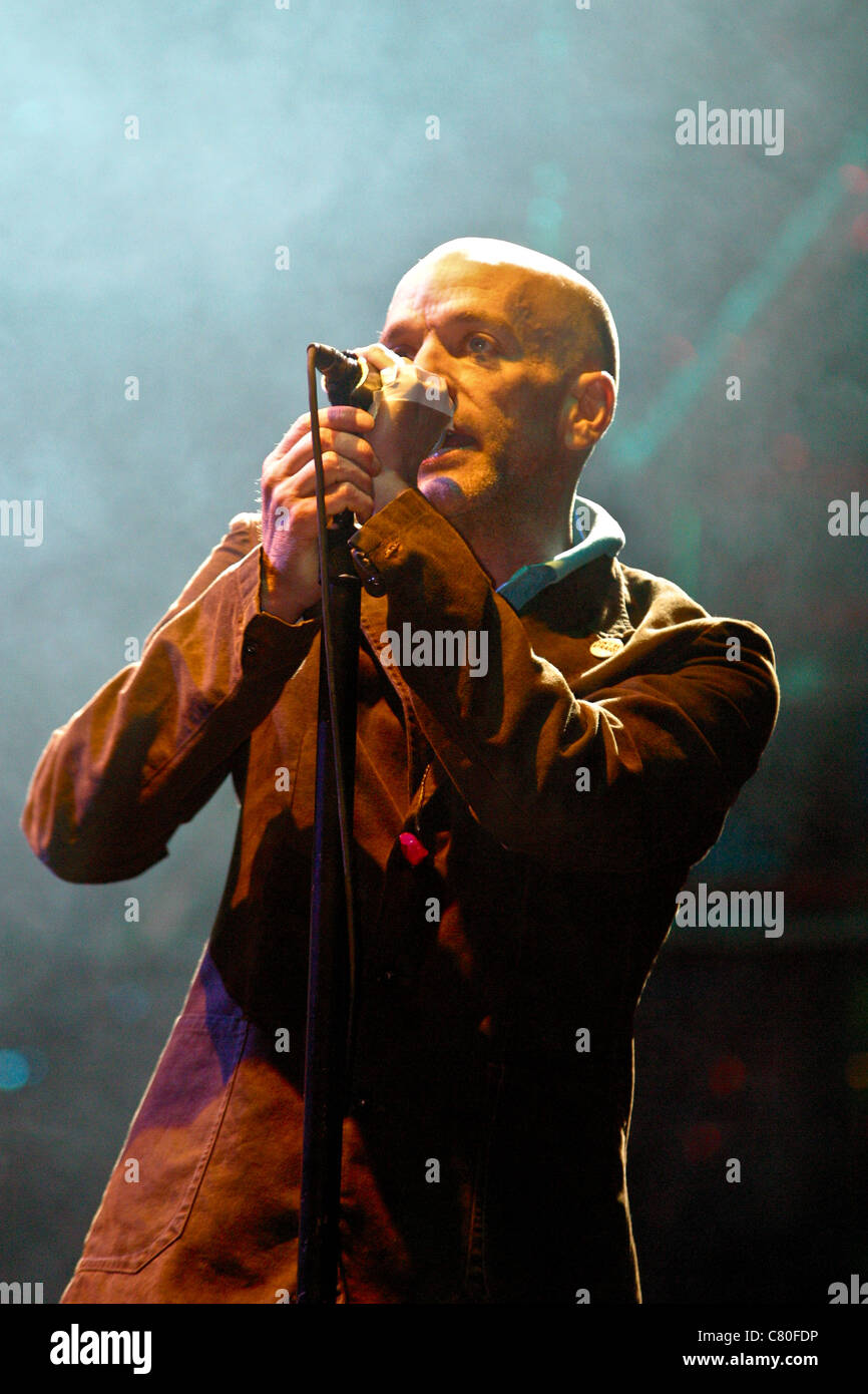 Rem band hi-res stock photography and images - Alamy