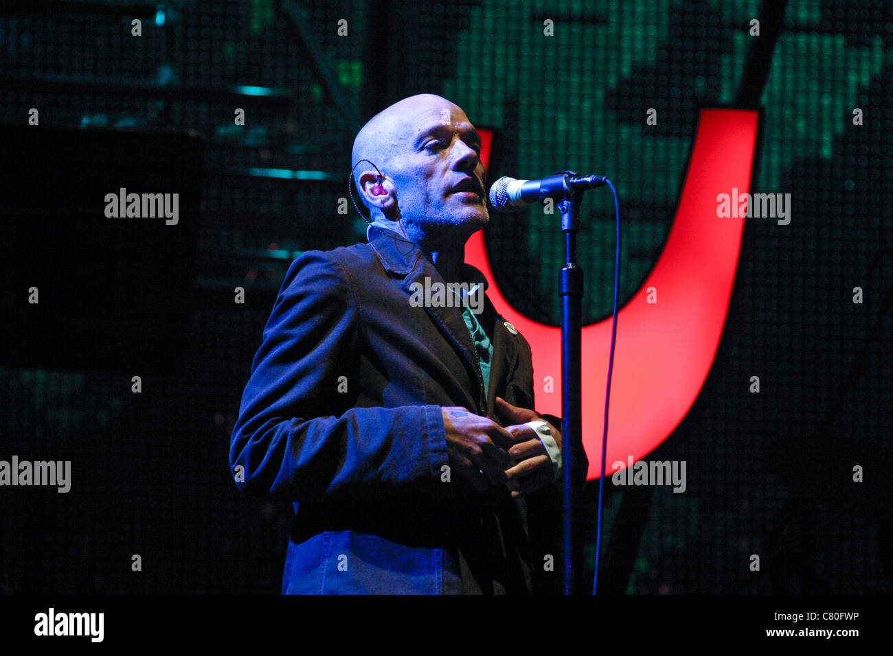 REM performing on the Pyramid stage at the Glastonbury Festival 2003 ...
