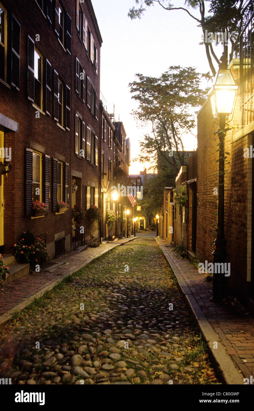 Lighted beacon hi-res stock photography and images - Alamy