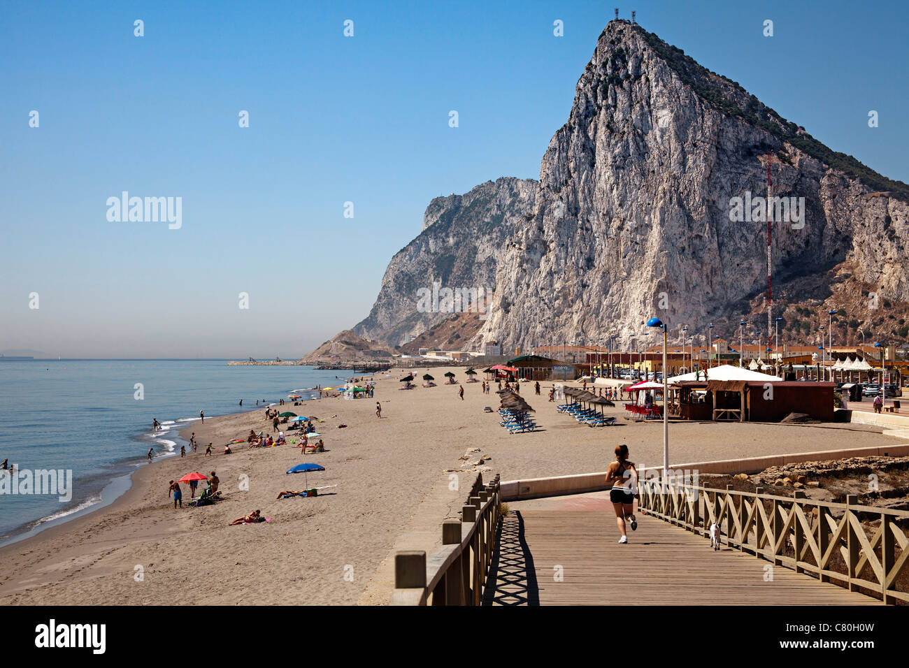 La línea cádiz hi-res stock photography and images - Alamy