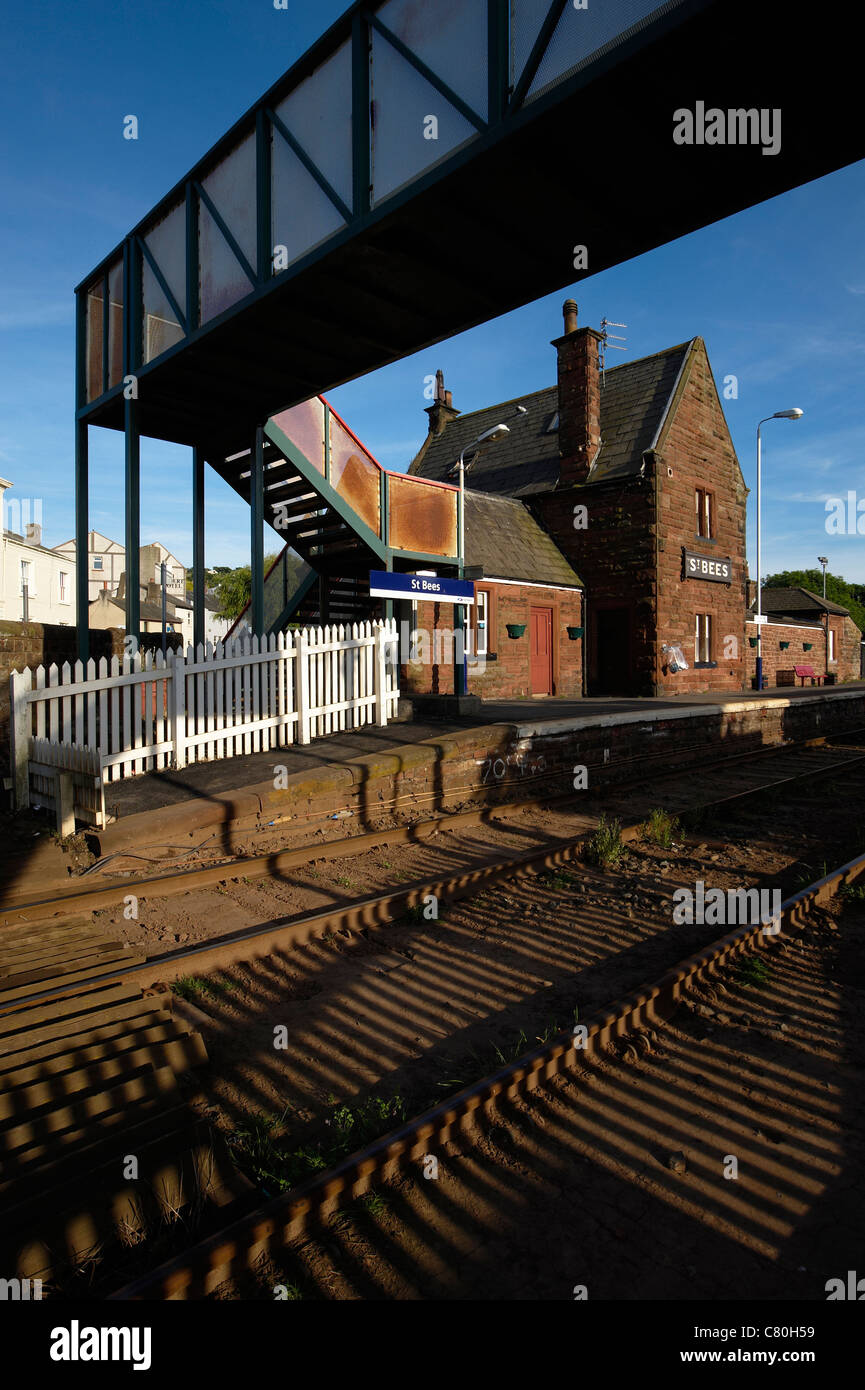 St bees train station hi-res stock photography and images - Alamy