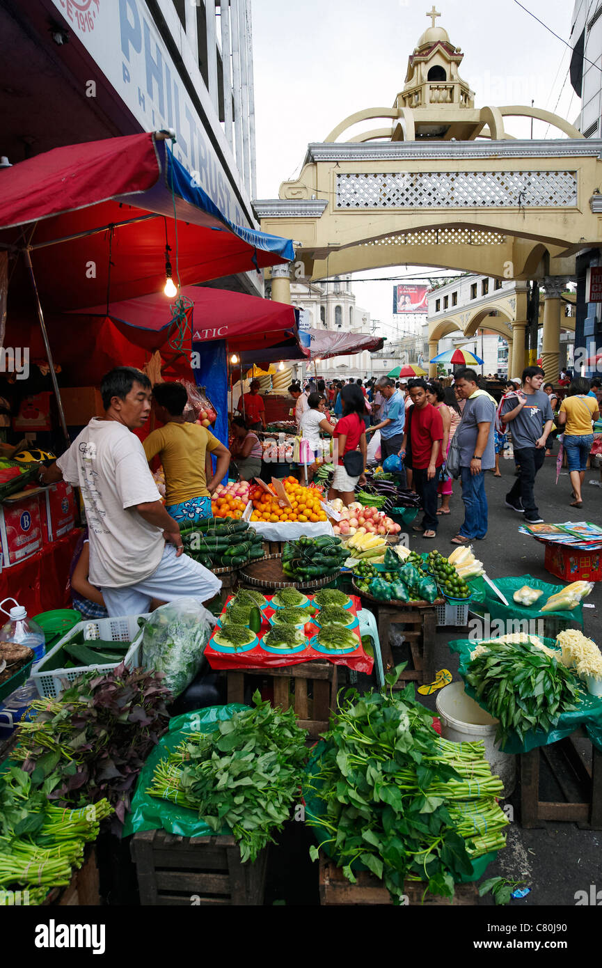 Philippines, Manila, Quiapo quarter, street market Stock Photo - Alamy