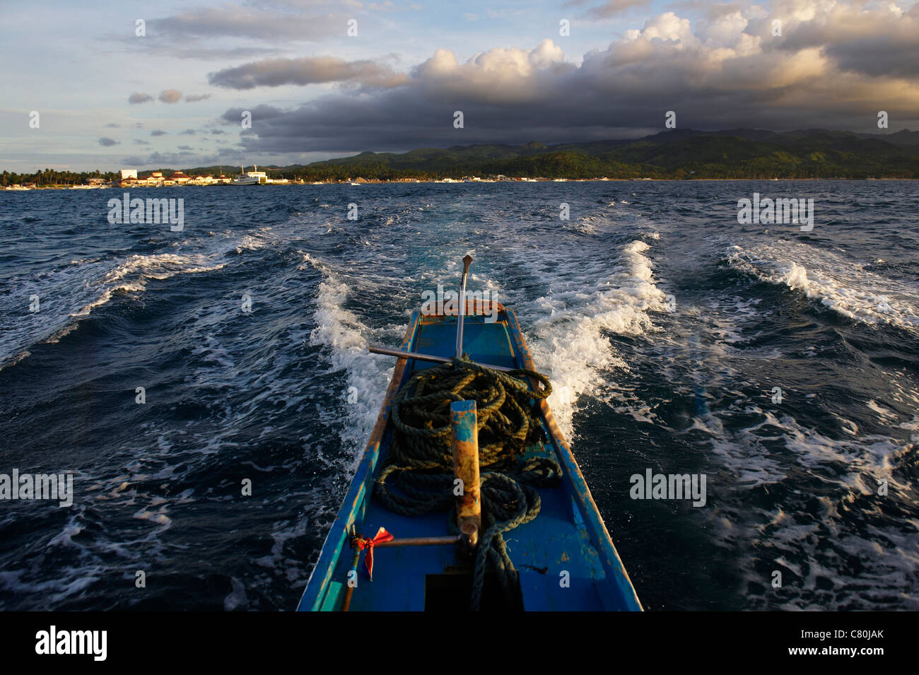 Philippines crafts hi-res stock photography and images - Alamy