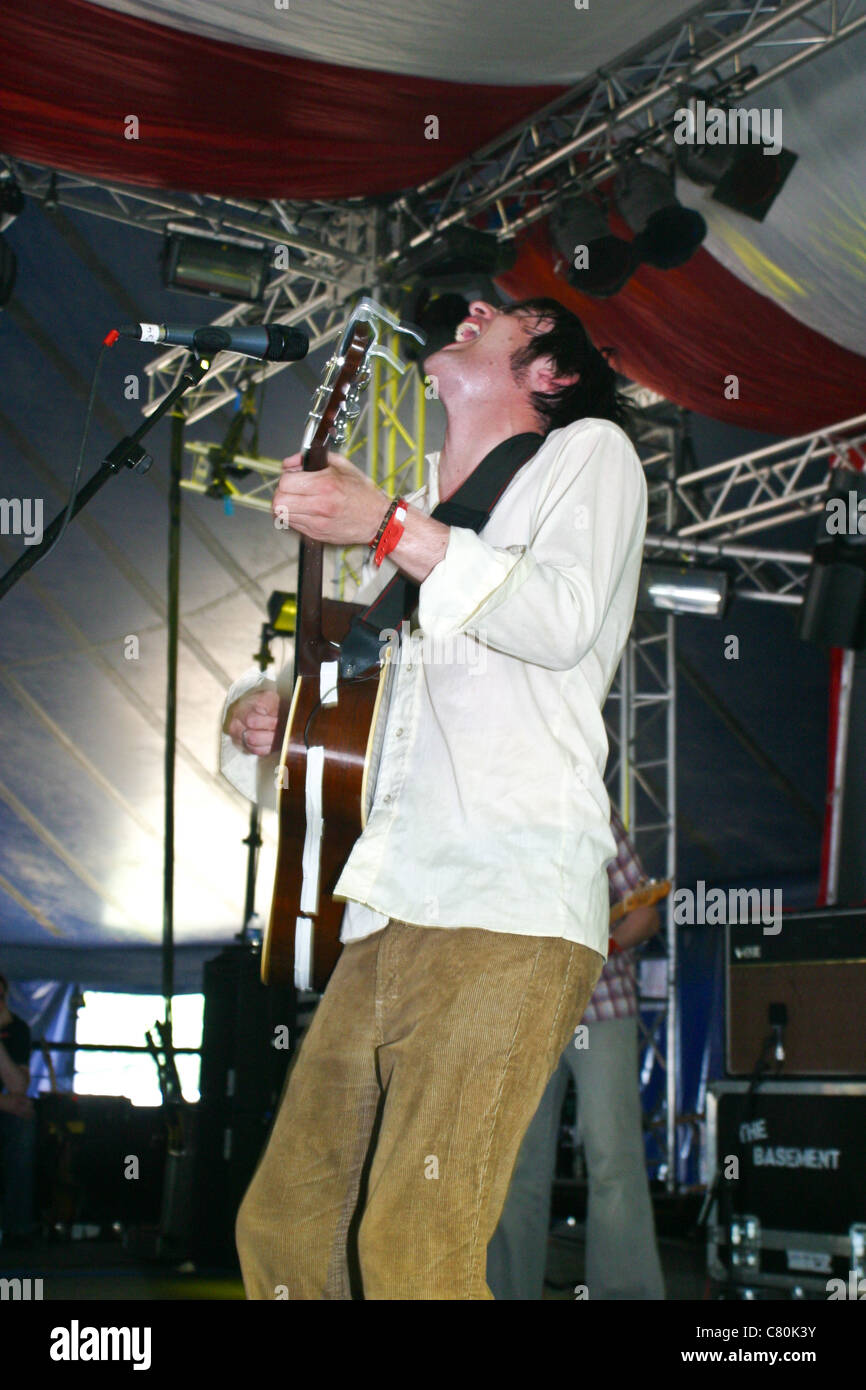 The Basement performing at the Glastonbury Festival 2003 Stock Photo ...
