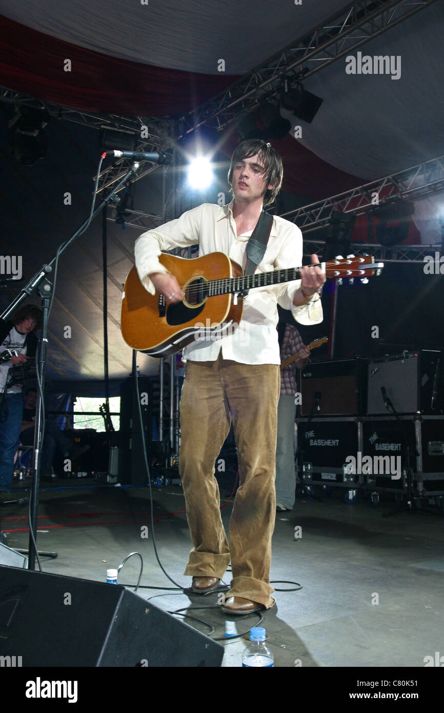 The Basement performing at the Glastonbury Festival 2003 Stock Photo ...