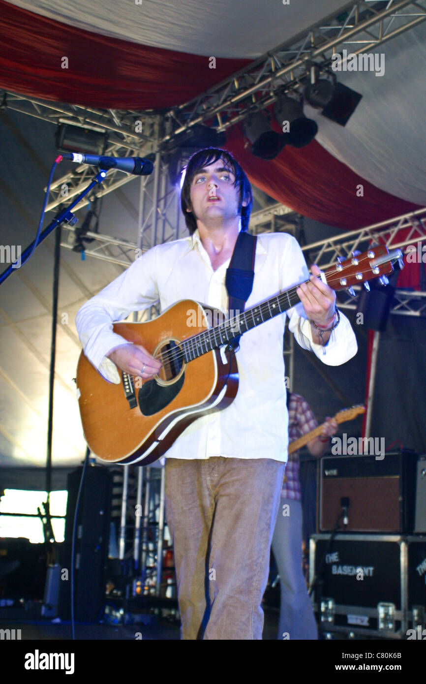 The Basement performing at the Glastonbury Festival 2003 Stock Photo ...