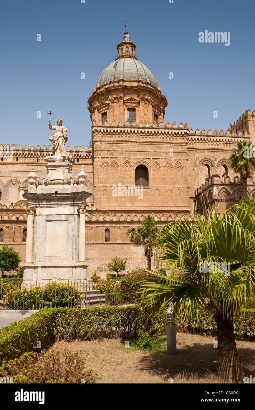 Palermo Cathedral, Palermo, Sicily, Italy Stock Photo - Alamy