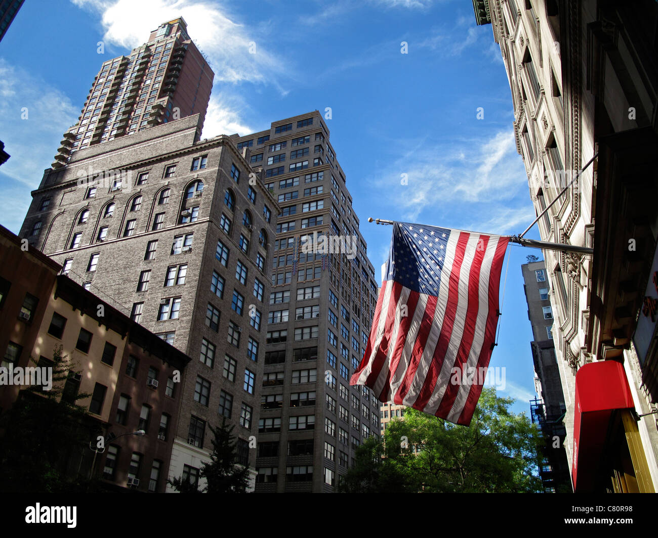 American flag outside apartments building hi-res stock photography and ...