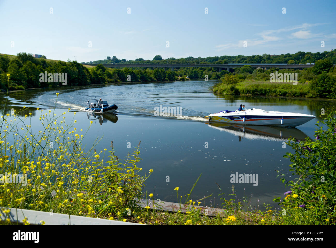 River meander uk hi-res stock photography and images - Alamy