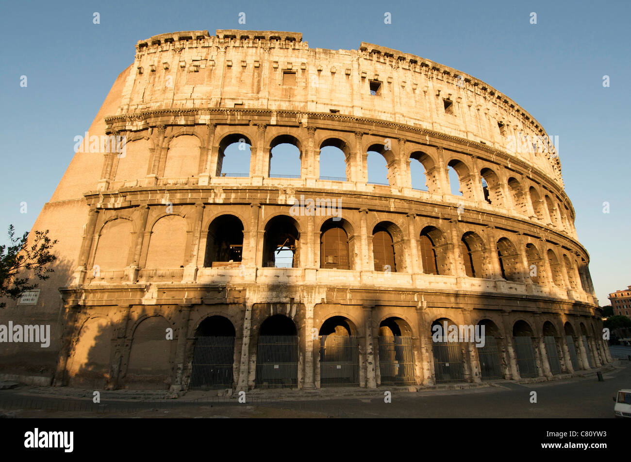 Colosseum rome hi-res stock photography and images - Alamy