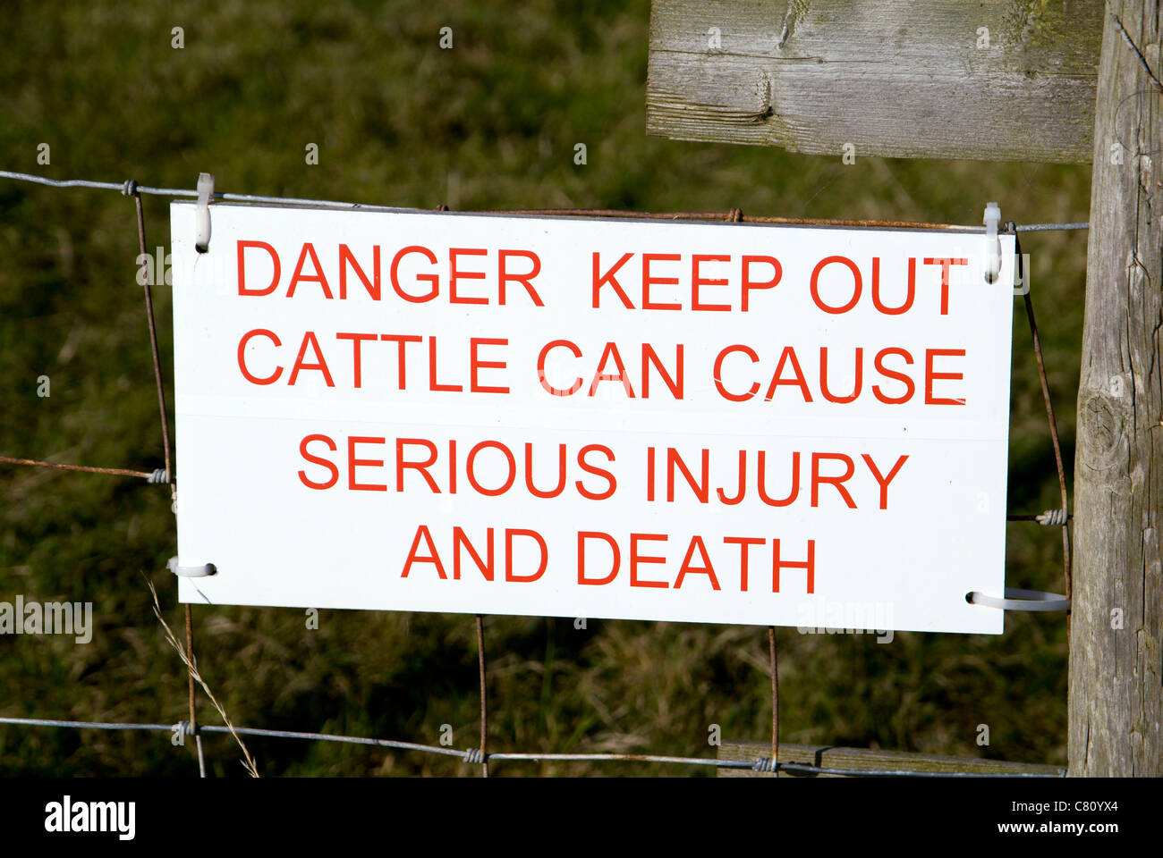 Danger death sign keep out hi-res stock photography and images - Alamy