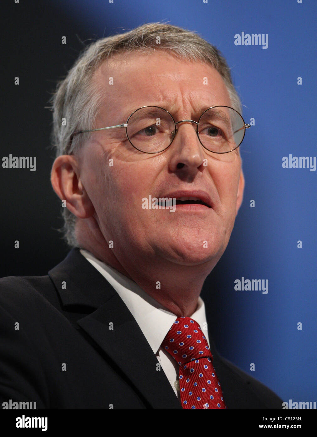 Hilary benn to the labour conference hi-res stock photography and ...
