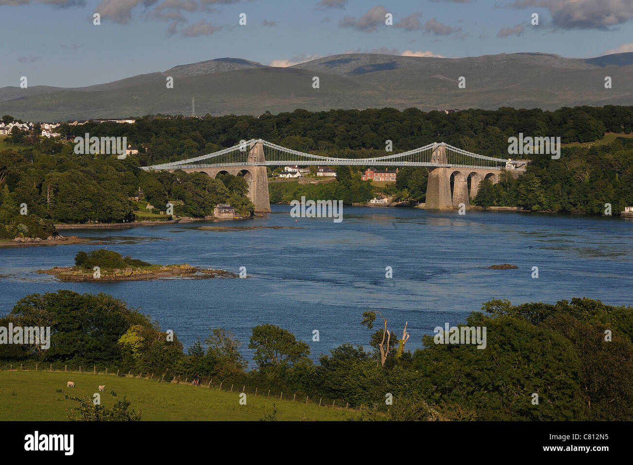 THE MENAI BRIDGE ACROSS THE MENAI STRAITS, NORTH WALES Stock Photo - Alamy