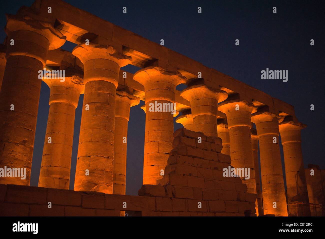 Colonnade of Amenhotep III. Luxor Temple, Luxor, Egypt Stock Photo - Alamy