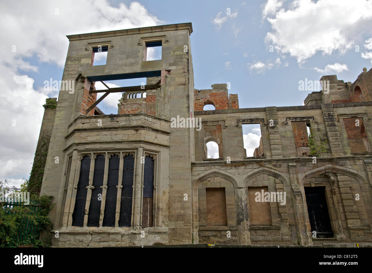 Guy's Cliffe House in Warwick, Warwickshire, England Stock Photo - Alamy