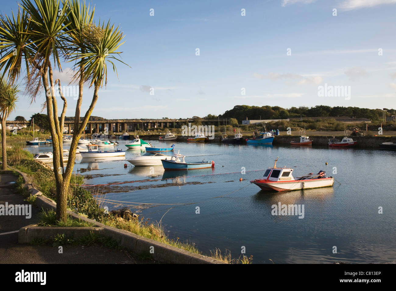 The harbour at Hayle, near St Ives in Cornwall, England Stock Photo - Alamy