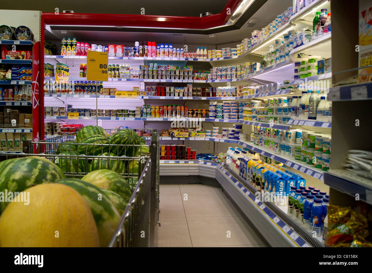 Typical supermarket image Stock Photo - Alamy