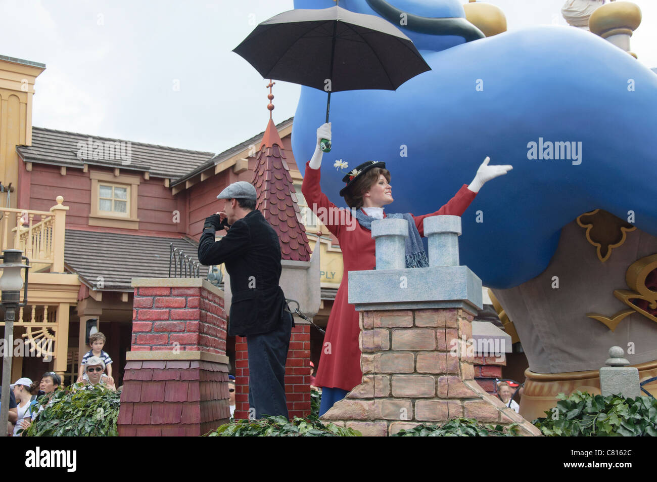 walt disney world resort parks celebrate a dream come true parade mary ...