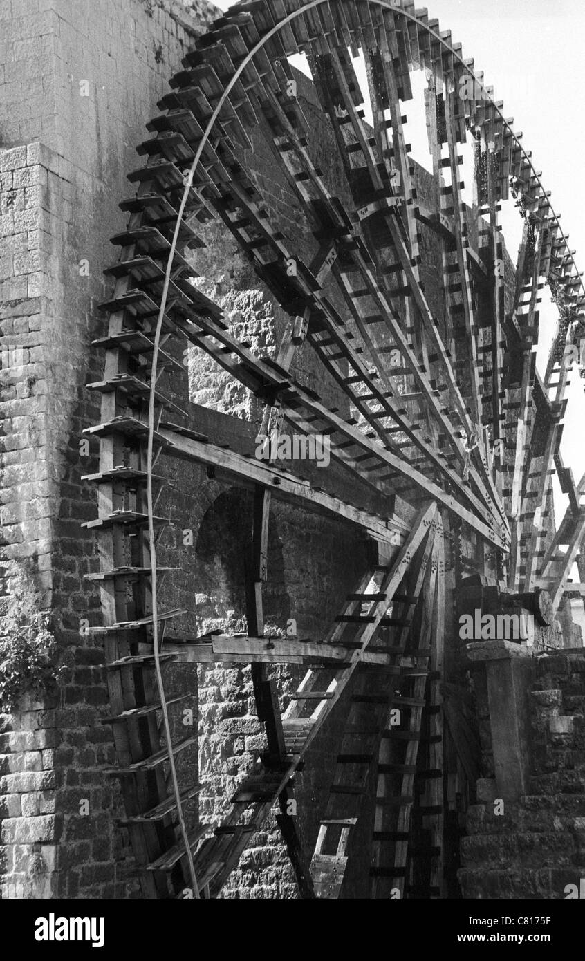 Syria - Hama in time of peace, Short Trip trough Hama, well known for ...