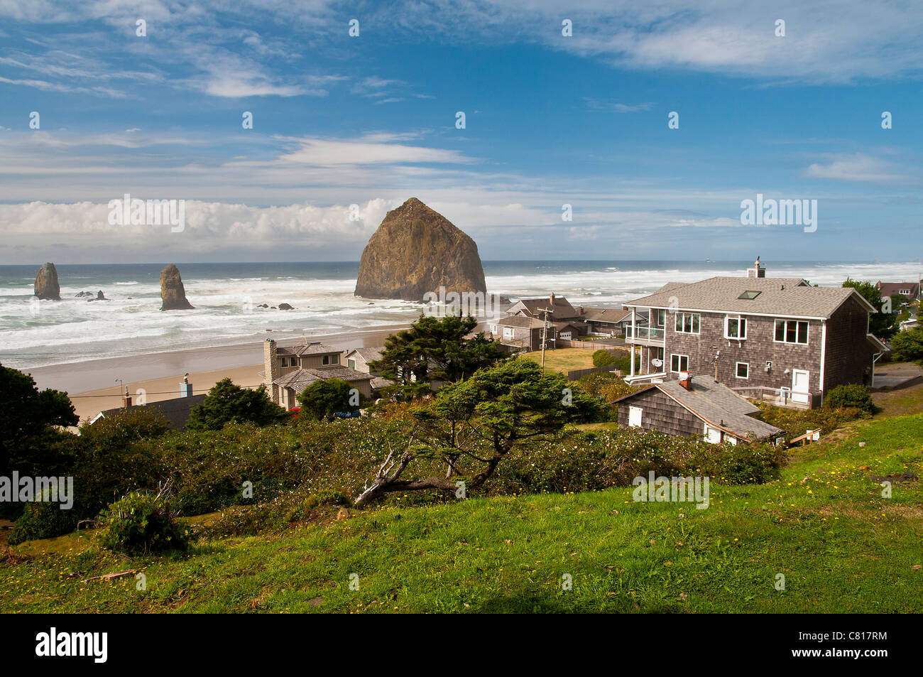 Panoramic view over Haystack Rock, Cannon Beach, Oregon, USA Stock ...