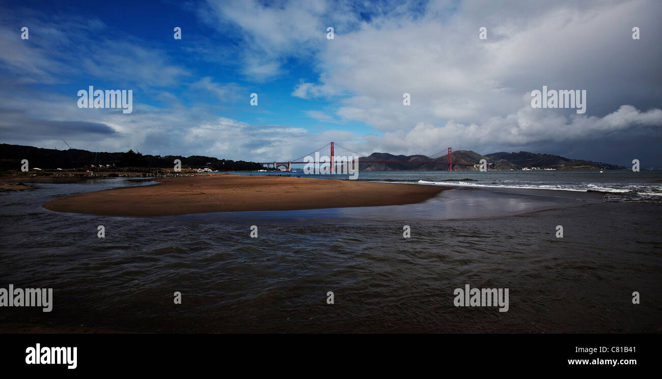 High tide view hi-res stock photography and images - Alamy