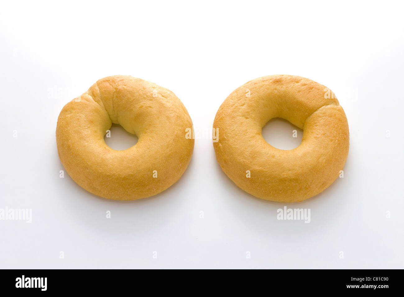 Two bagels hi-res stock photography and images - Alamy