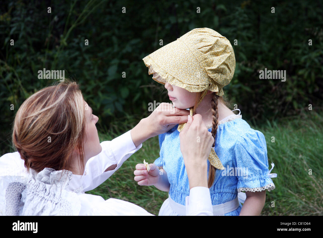 Frontier woman painting hi-res stock photography and images - Alamy