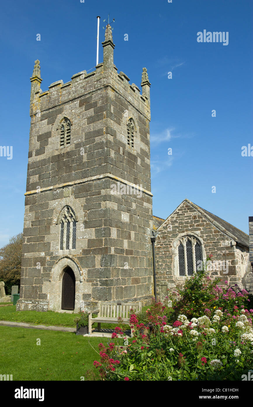 Mullion building hi-res stock photography and images - Alamy