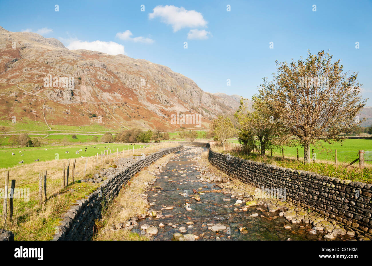 Great langdale beck hi-res stock photography and images - Alamy