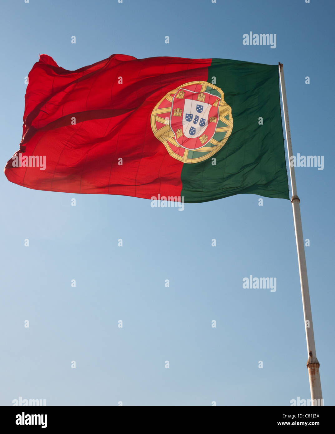 The enormous Portuguese flag flying at the top of Eduardo VII park in ...