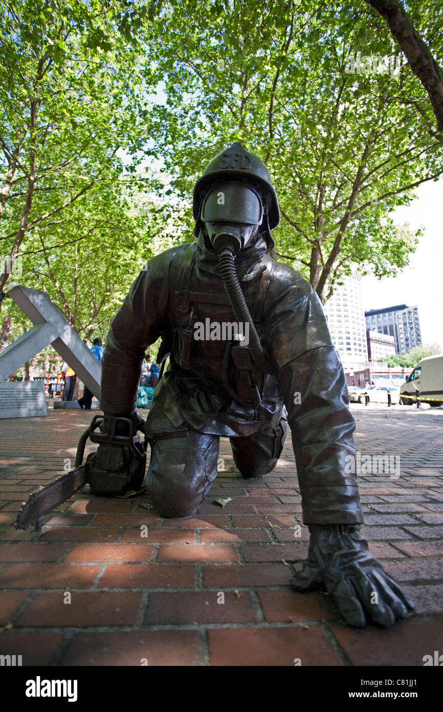 Fallen firefighter´s memorial (Artist: Hai Ying Wu) Pioneer Square ...