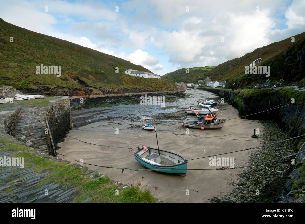 Boscastle valley hi-res stock photography and images - Alamy