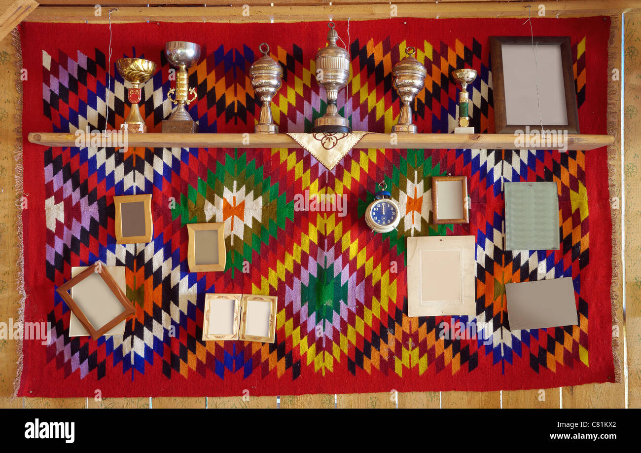 Souvenirs and traditional folk objects as a decoration Stock Photo - Alamy