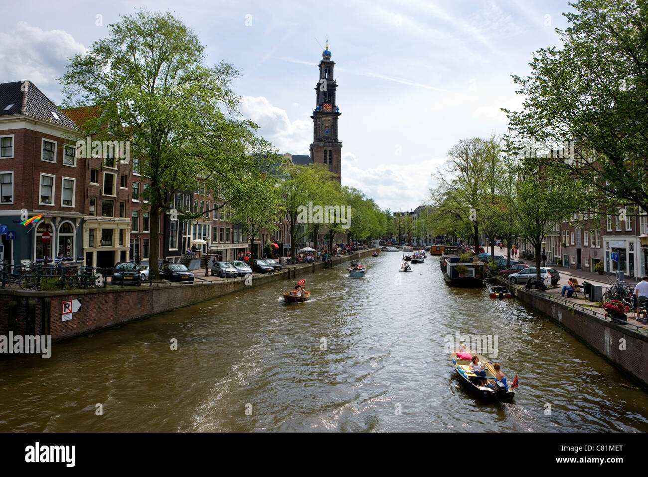 Amsterdam canal boat trees hi-res stock photography and images - Alamy