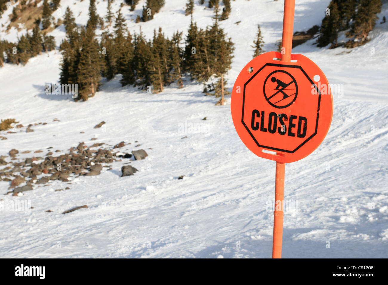 Area closed sign hi-res stock photography and images - Alamy