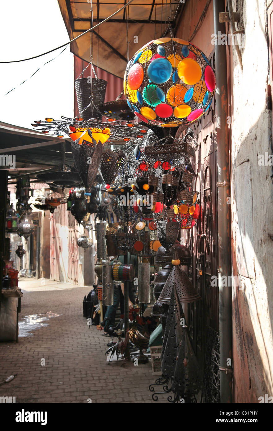 Metalwork souk hi-res stock photography and images - Alamy