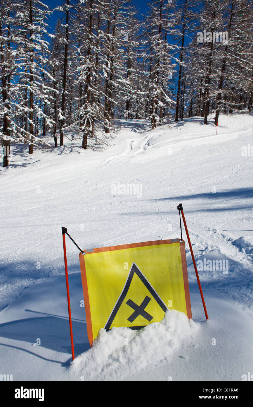 Piste Sign High Resolution Stock Photography and Images - Alamy