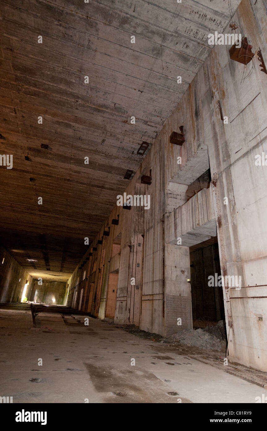 Interior of Second World War German U boat bunker "Valentin Stock Photo ...