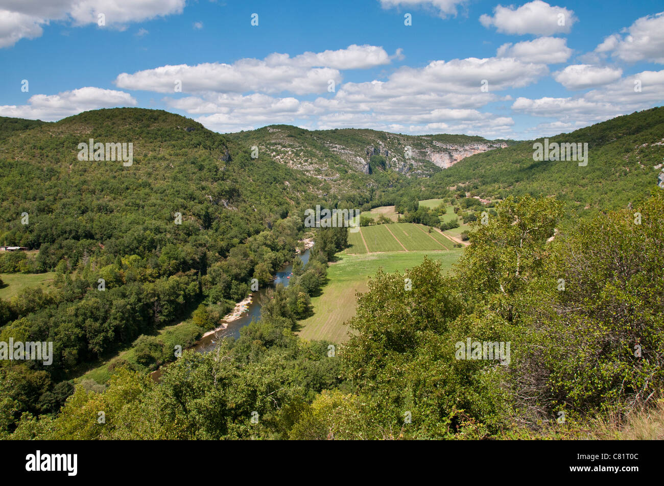 Gorges de l'Aveyron, near St-Antonin-Noble-Val, Tarn-et-Garonne, Midi ...