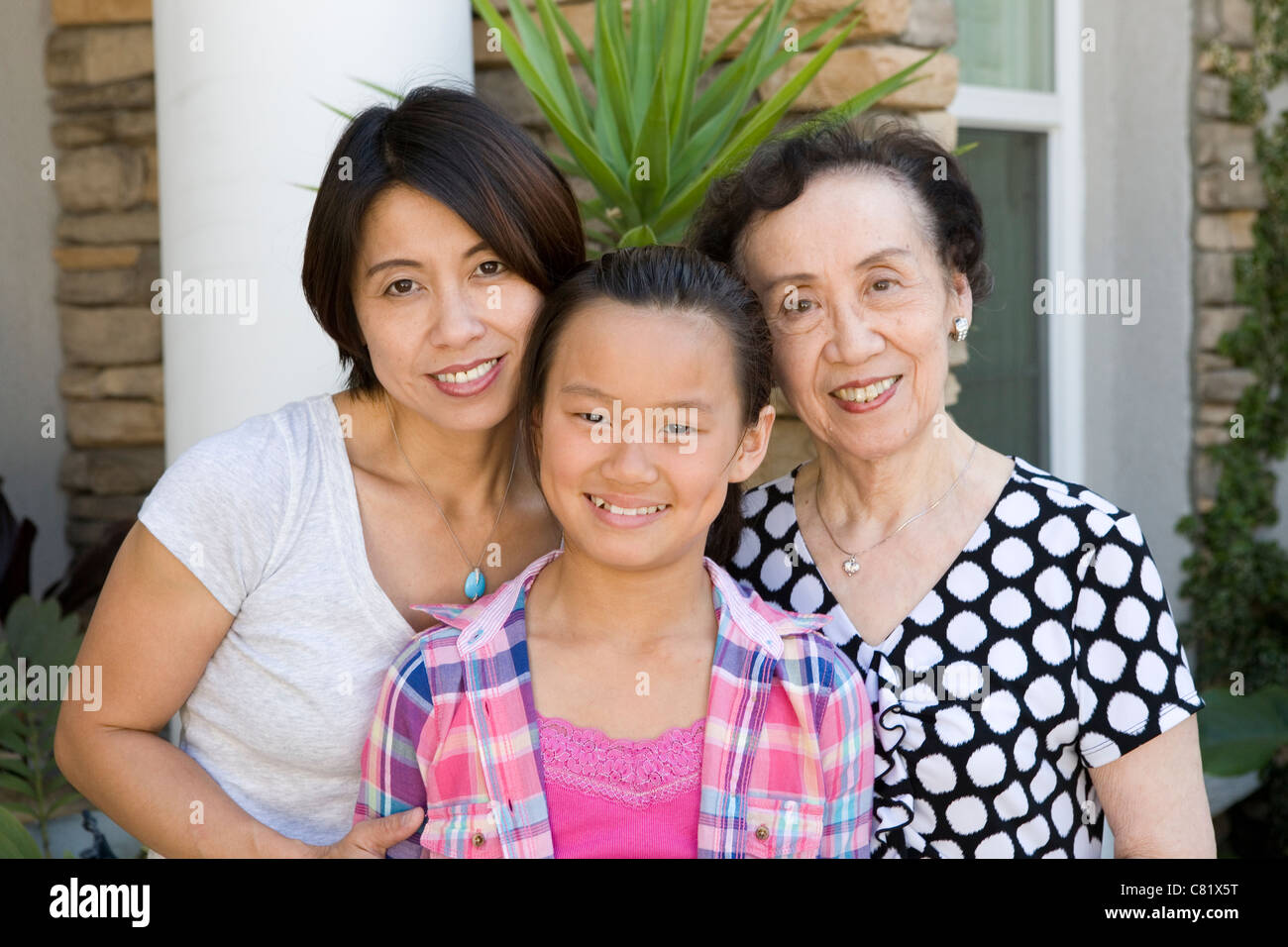 Chinese three generation family hi-res stock photography and images - Alamy