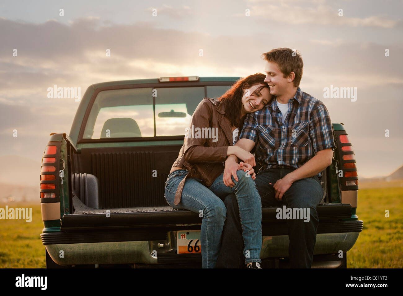 Back view of truck hi-res stock photography and images - Alamy