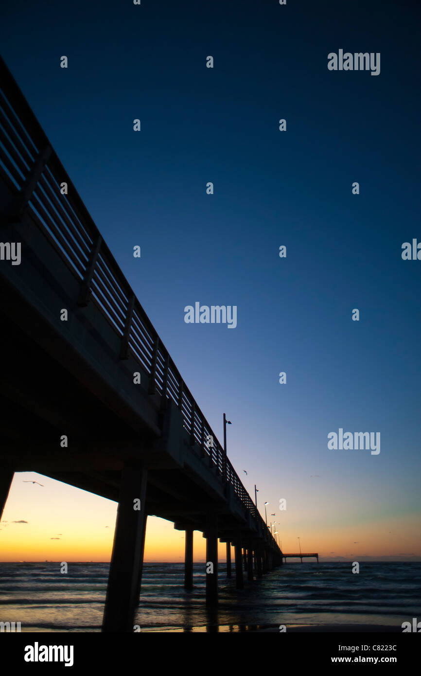 Fishing Pier at the Texas Gulf Coast Stock Photo - Alamy