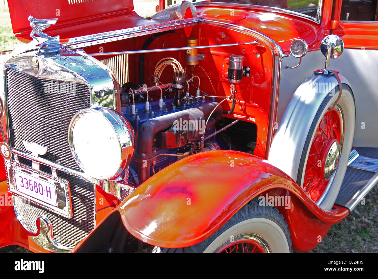 Car motor engine bonnet hi-res stock photography and images - Alamy