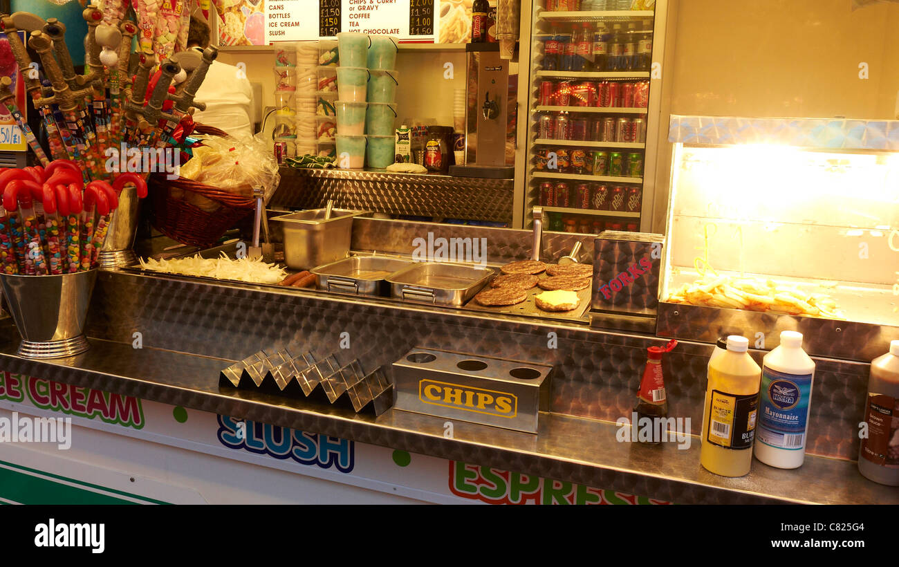 Fast food stall fun fair hi-res stock photography and images - Alamy