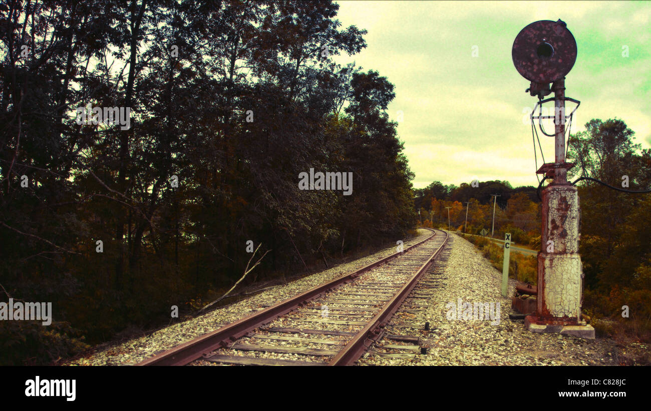 A railroad signal and tracks Stock Photo - Alamy