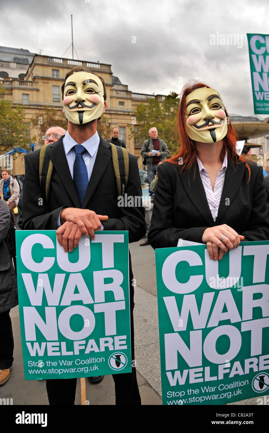 Guy Fawkes V for Vendetta masks Stop the War Coalition anti war protest ...