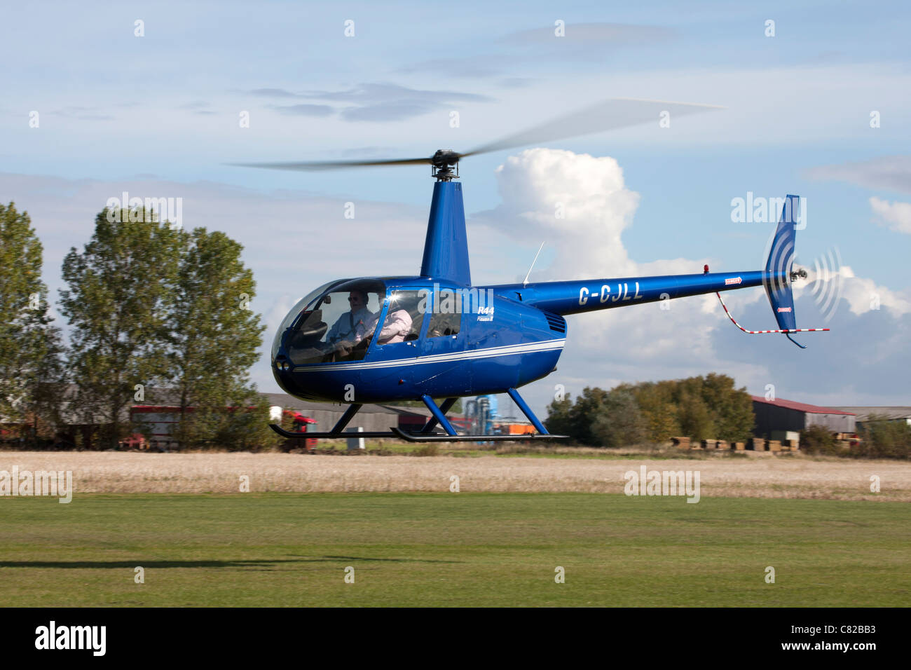 Robinson 44 raven ii hi-res stock photography and images - Alamy